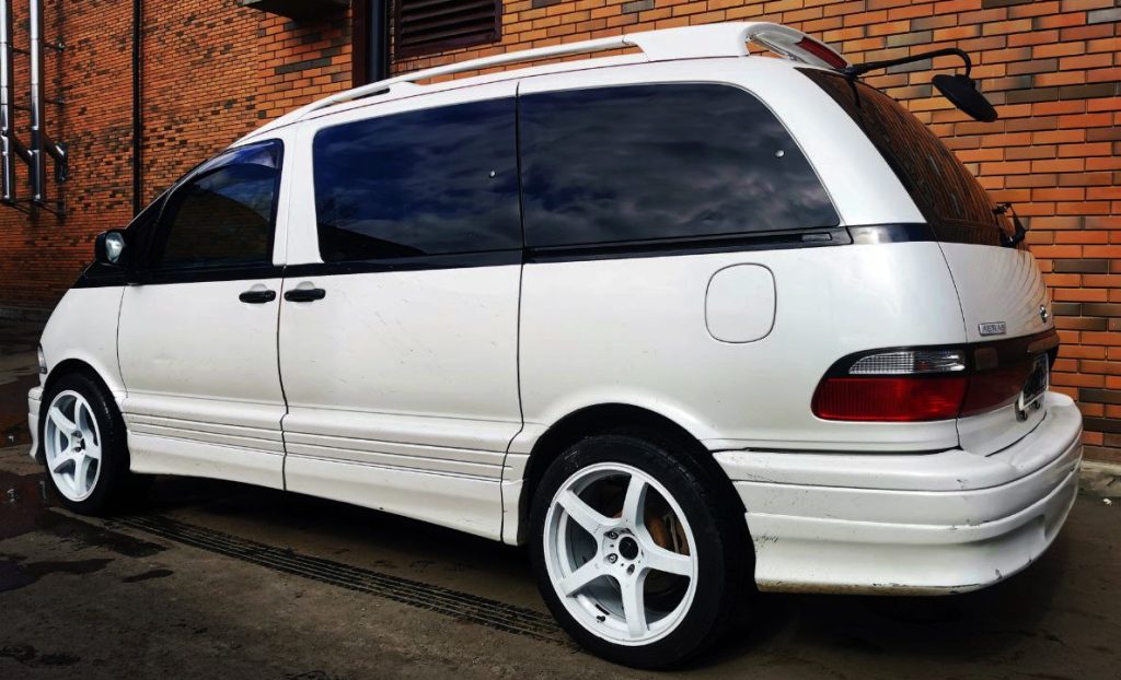 JDM Toyota Estima Buyer’s Guide: Models, Engines, Hybrids